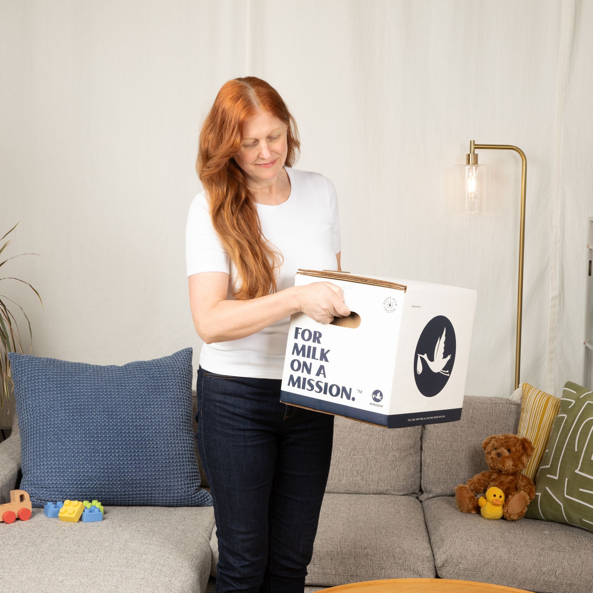 Breast Milk Shipping for Surrogacy | Milk Stork for Surrogacy